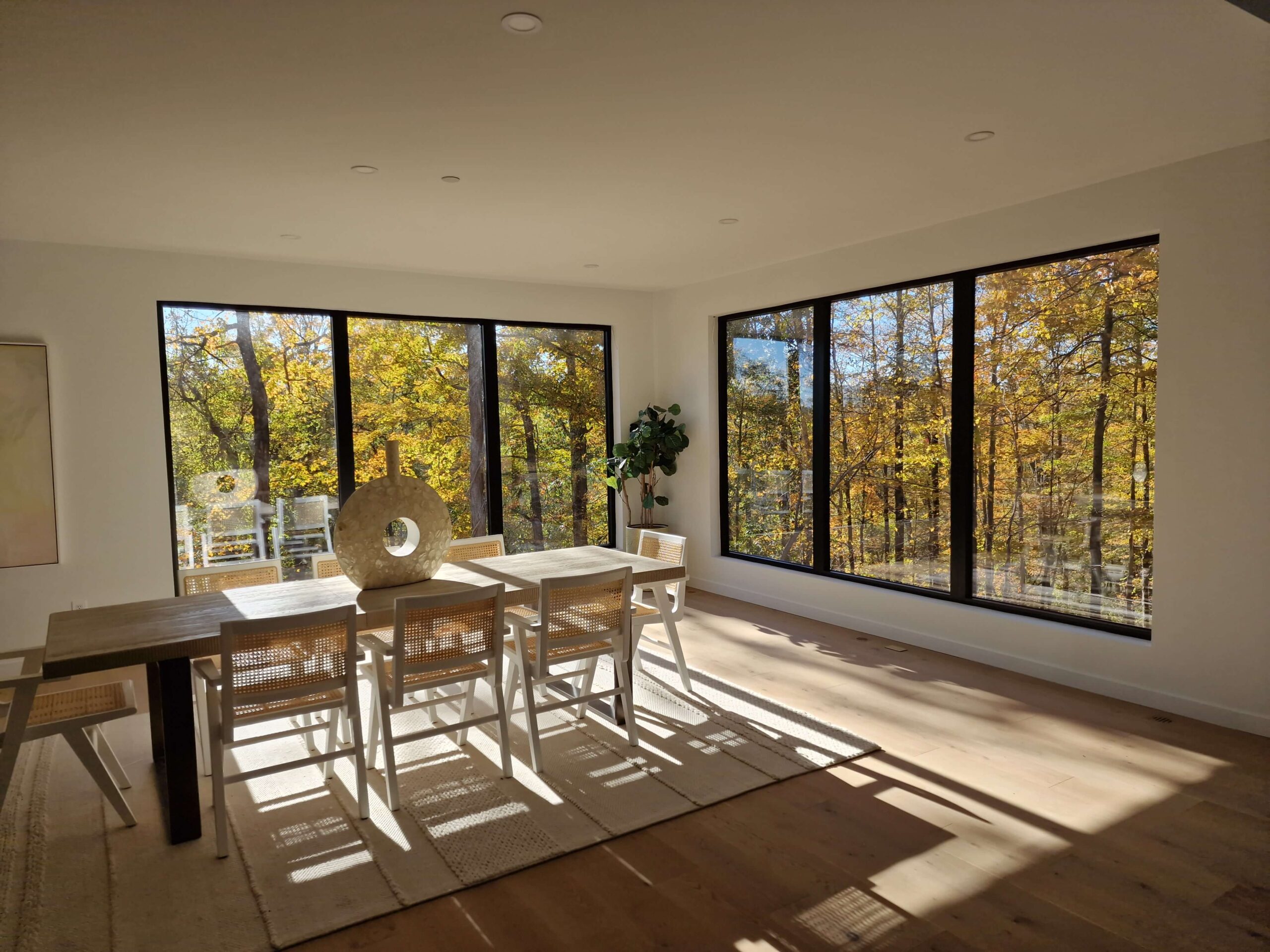 Free business consultation with windows & doors experts | debesto.com